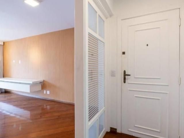 Apartamento à venda com 3 quartos no Alto de Pinheiros