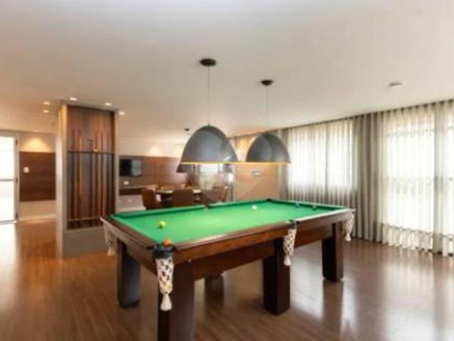 Apartamento á venda com 3 quartos no batel Curitiba