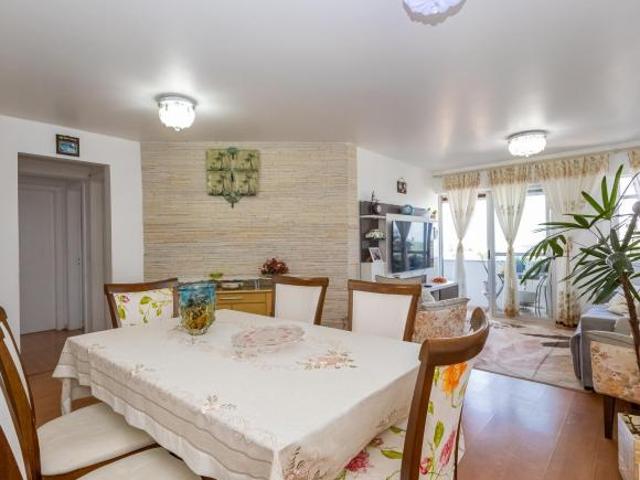 Apartamento à venda com 3 quartos no Bacacheri em Curitiba
