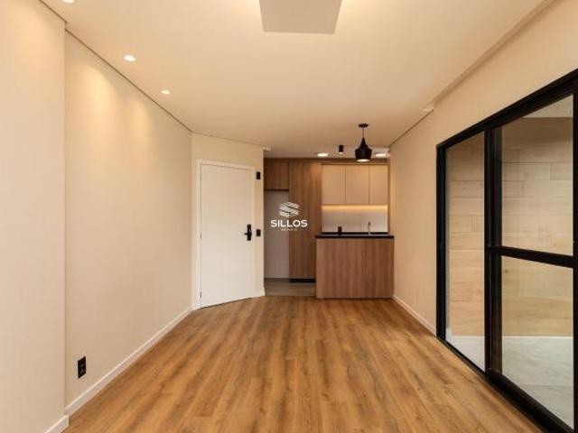 Apartamento à venda com 3 quartos no bairro Cristo Rei em Curitiba