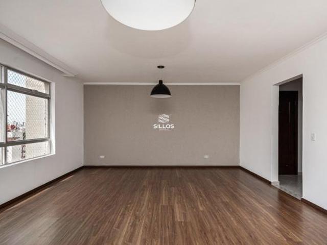 Apartamento à venda com 3 quartos no Bigorrilho em Curitiba