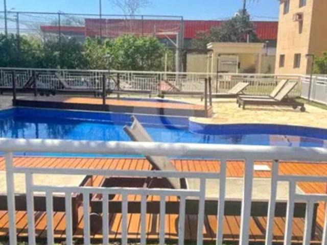 Apartamento á venda com 3 quartos no Guaíra Curitiba