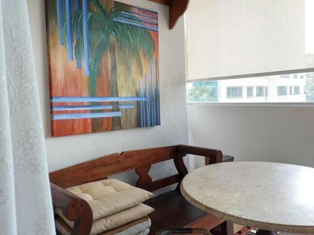 Apartamento à Venda com 3 quartos no Edifício Regina Alphaville