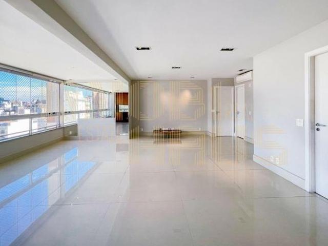 Apartamento à venda com 3 quartos no Itaim Bibi, São Paulo
