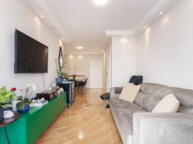 Apartamento á venda com 3 quartos nos Jardins
