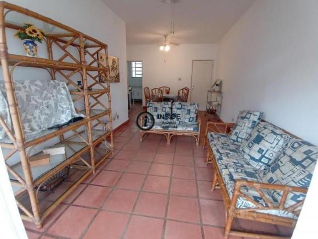 Apartamento à venda com 3 quartos na enseada