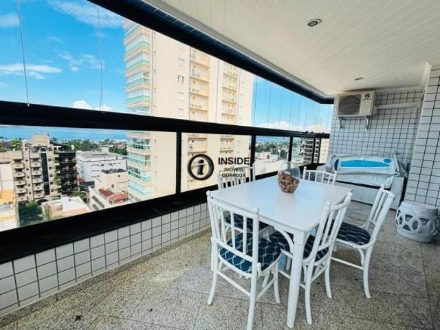 Apartamento à venda com 3 quartos na enseada