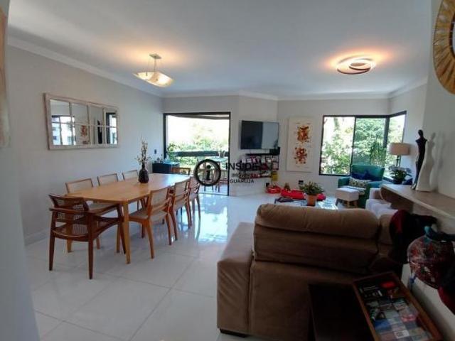 Apartamento à venda com 3 quartos na enseada