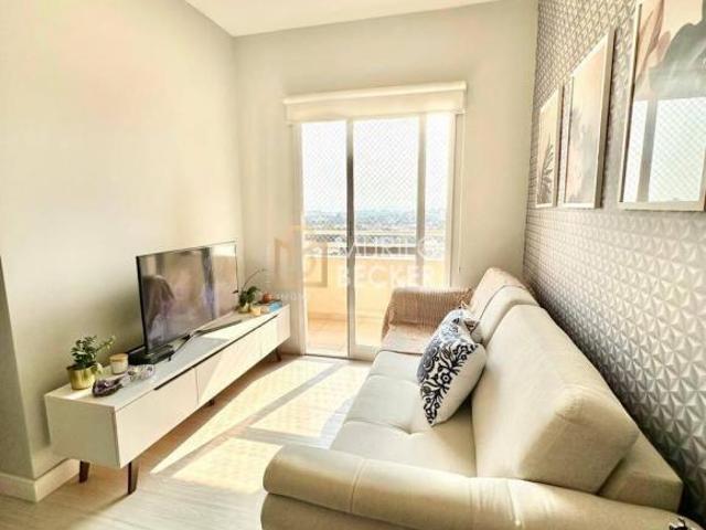Apartamento á venda com 3 quartos na zona sul de Sjc