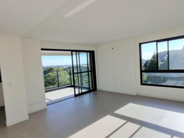 Apartamento à venda com 3 quartos, sendo 1 suíte, 2 demi, churrasqueira na sacada e 2 vagas