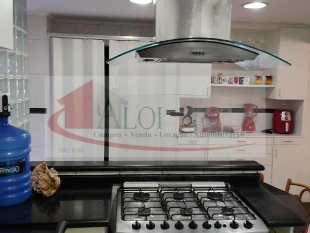 Apartamento à venda com 3 quartos sendo 1 suíte com vaga em Pinheiros