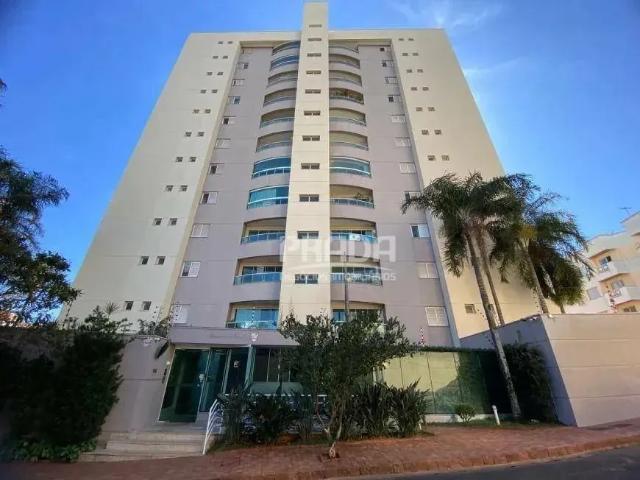 Apartamento à venda com 3 quartos sendo 1 suíte Copacabana Uberlândia/MG