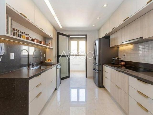 Apartamento à venda com 3 quartos sendo 1 suíte no