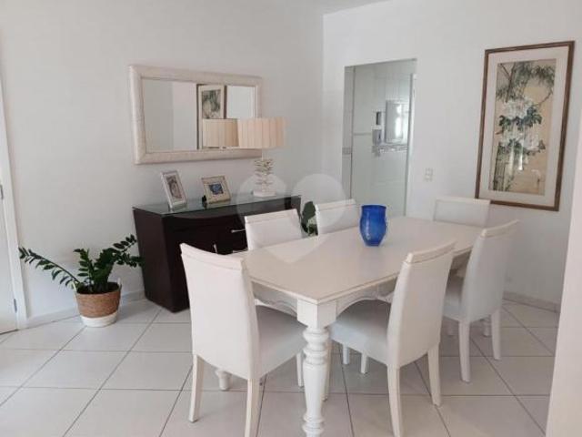 Apartamento com 3 quartos á venda no Centro, Guarujá