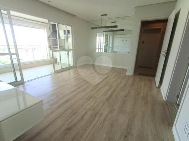 Apartamento à venda com 3 quartos, sendo 1 suíte, no condomínio Helbor Life Club Patteo, Mogi das C