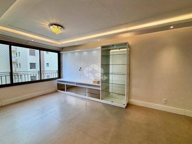 Apartamento à venda com 3 quartos, sendo 1 suíte no condomínio Pedra Bonita no Bairro Cavalhada Co