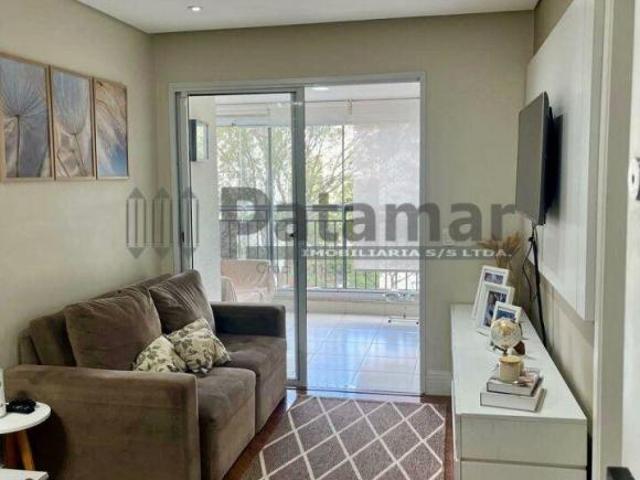 Apartamento a venda com 3 quartos, sendo 1 suíte no Parque Rebouças