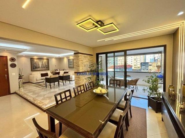 Apartamento à venda com 3 quartos, suítes varanda Santos Embaré/SP