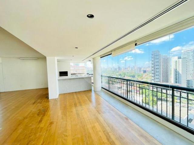 Apartamento à venda com 3 suítes 3 quartos 4 banheiros 4 vagas em Perdizes