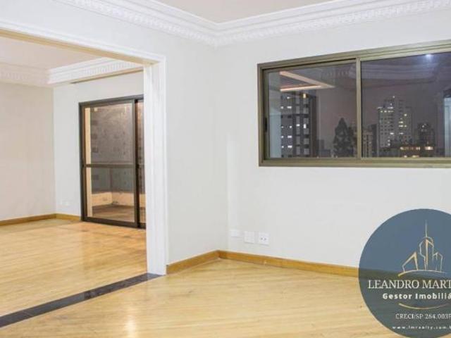 Apartamento à venda com 3 Suítes e 247m² na Vila Suzana SP