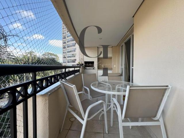Apartamento à venda com 3 suítes e 2 vagas em Santana