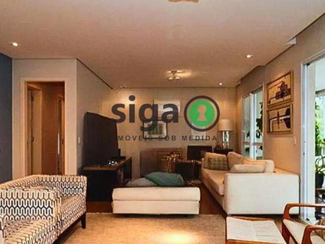Apartamento à venda com 3 suítes e 3 vagas no Panamby