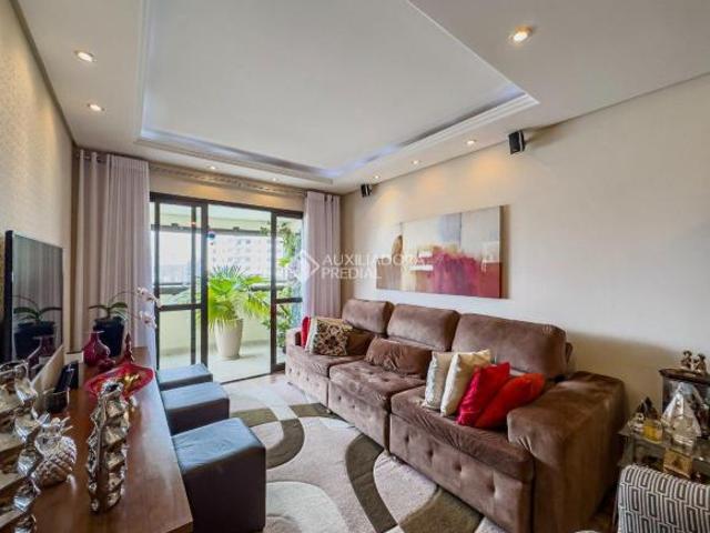 Apartamento a venda com 3 suítes e 4 vagas na Vila Assunção em Santo André