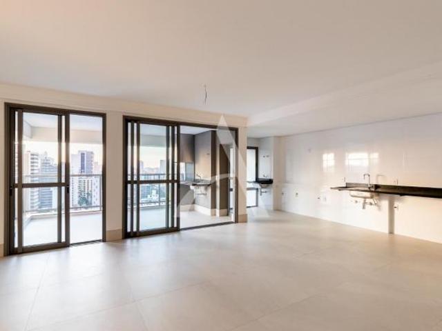 Apartamento a venda com 3 Suítes no Cambuí em Campinas/SP