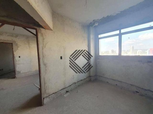 Apartamento à venda com 3 suítes no Centro, Sorocaba/SP