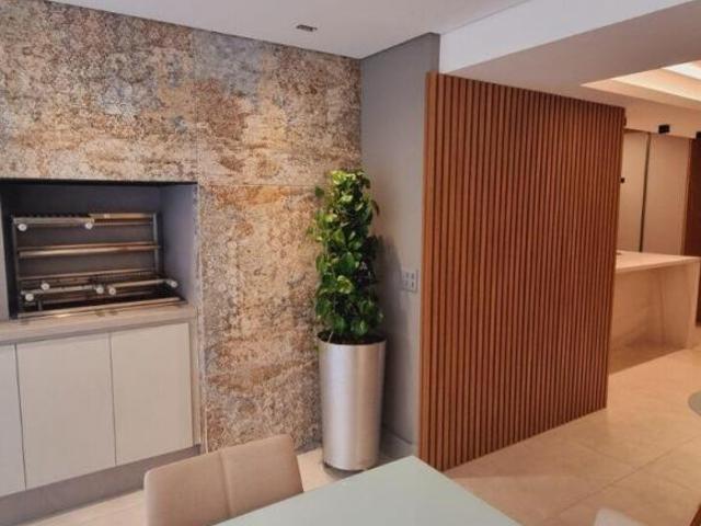 Apartamento à Venda com Varanda Gorurmet no Condomínio Acordes Vila Mascote