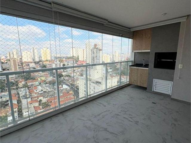 Apartamento a venda com varanda gourmet em Santana