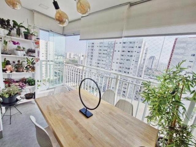 Apartamento a venda com varanda gourmet na Vila Guilherme
