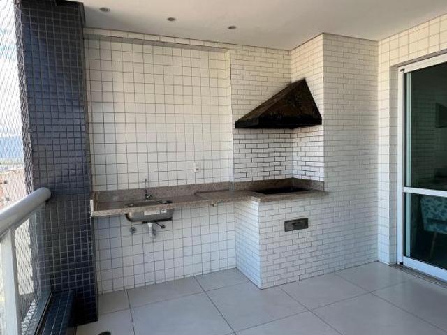 Apartamento a venda com varanda gourmet Tupi Praia Grande SP