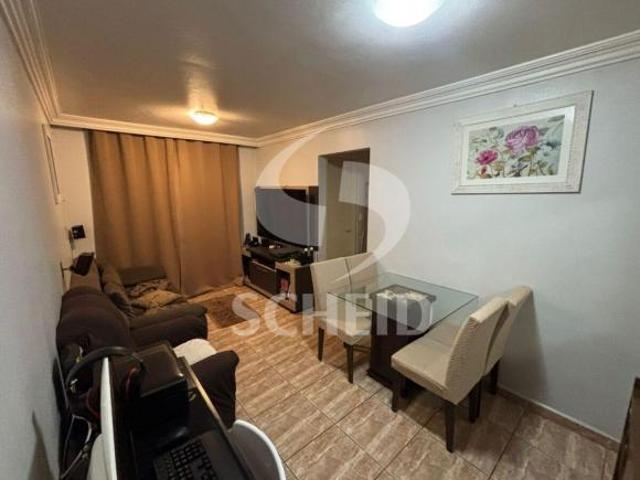 Apartamento à venda com varanda, 2 quartos e 1 vaga, 50m² no Campo Limpo