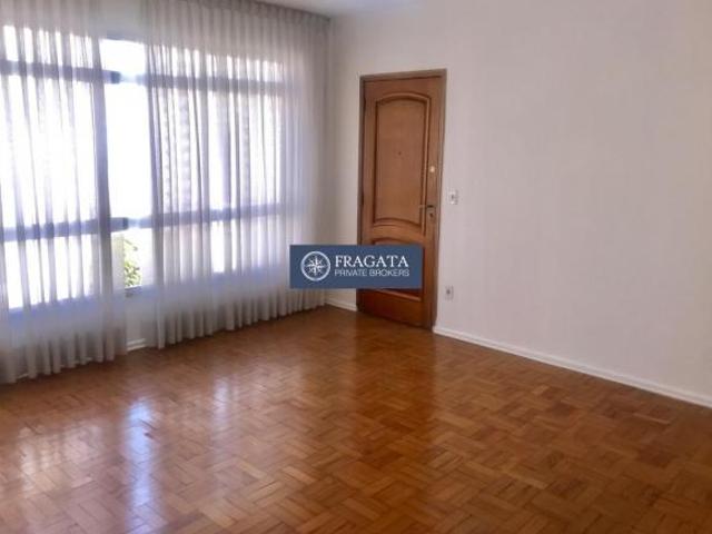 Apartamento á venda com Vila Nova Conceição, 3 quartos, suíte, vaga