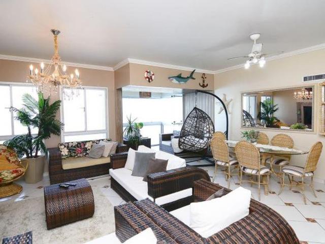 Apartamento a venda com Vista mar à Venda na Pitangueiras no Guarujá | QVista.