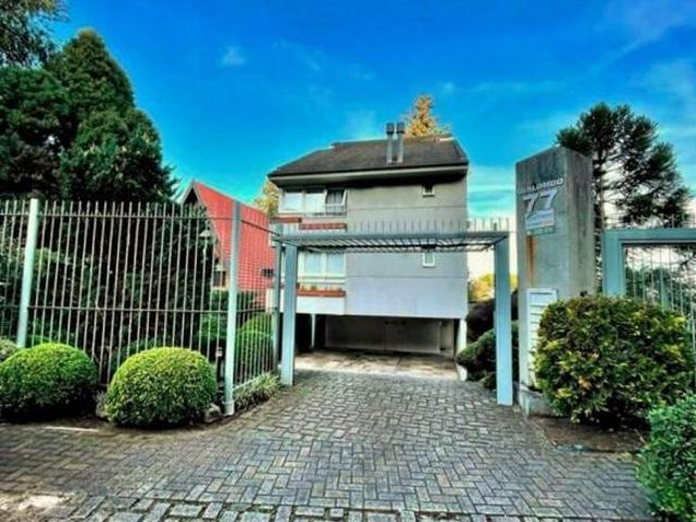APARTAMENTO À VENDA COM VISTA PARA O VALE