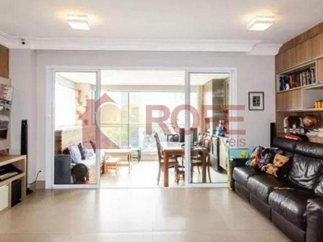 Apartamento à venda com área de 113 m², 3 dormitórios sendo 1 suíte,e 2 vagas de garagem!