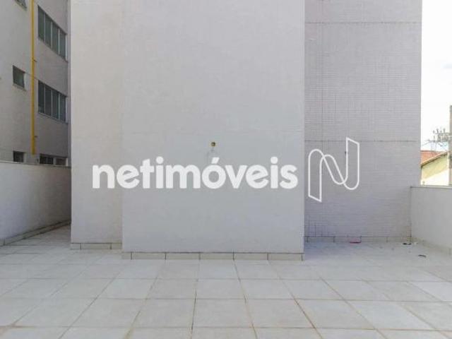 Apartamento à venda com área privativa, 3 quartos e com suíte