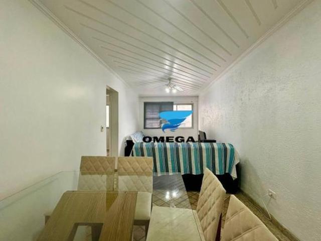 Apartamento à venda com BAIXA DESPESA MENSAL na Praia das Pitangueiras no Guarujá | Omega Imóveis