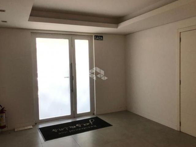 Apartamento à venda com dois quartos e suíte no Bairro Patronato em Santa Maria RS