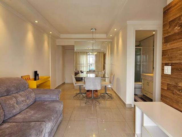 Apartamento à venda com dois quartos na Vila Esperança