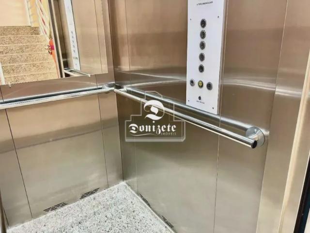 Apartamento a Venda com Elevador no Bairro Santa Maria Santo André SP