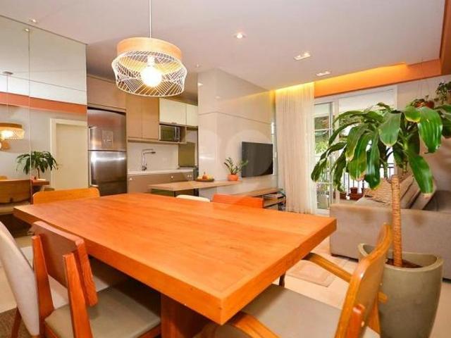 Apartamento a venda com excelente localização|Mercês|85m² com suíte