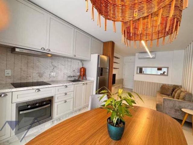 APARTAMENTO À VENDA COM EXCLUSIVIDADE NO CENTRO DE CASCAVEL 2 QUARTOS MOBILIADO, DECORADO E EQUI