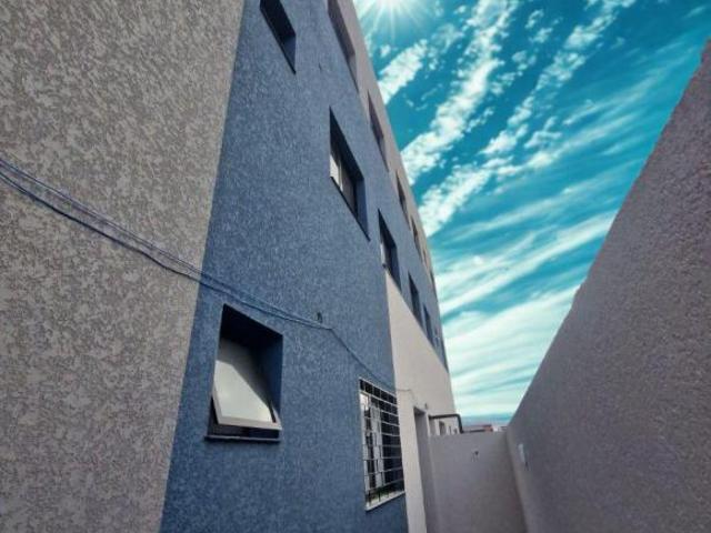 APARTAMENTO A VENDA COM GARDEN PRIVATIVO NO CAJURU