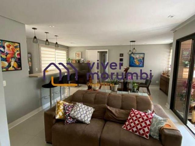 Apartamento a venda com ótima localização no Morumbi