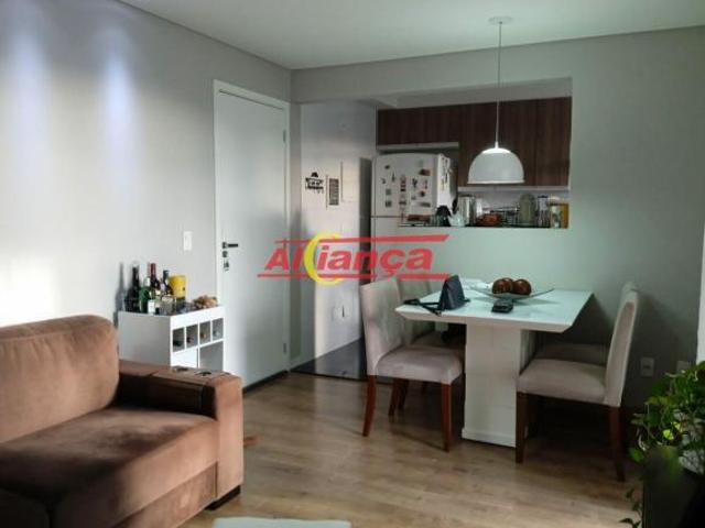 Apartamento á venda, com ótima localização, Condomínio Super Class com 2 quartos, sendo 01 suíte