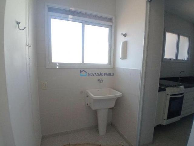 Apartamento à venda com sacada Gourmet na Vila Santo Estefno
