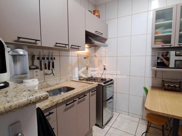 Apartamento à venda com sacada e suíte no Jardim Botânico Ribeirão Preto/SP